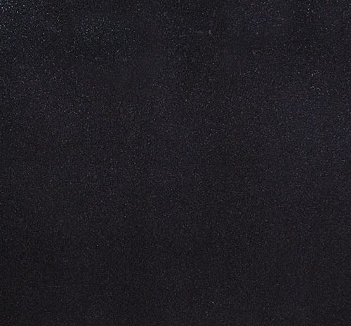 Negro Absolute - Grupo Pablo Mármol